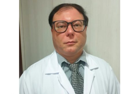 Dr. Helio Pires de Mendonça Junior | Residência e Especialização